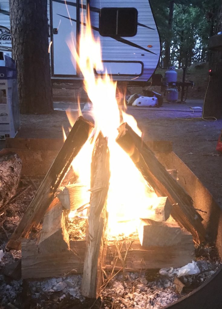 How to Build the Perfect Campfire